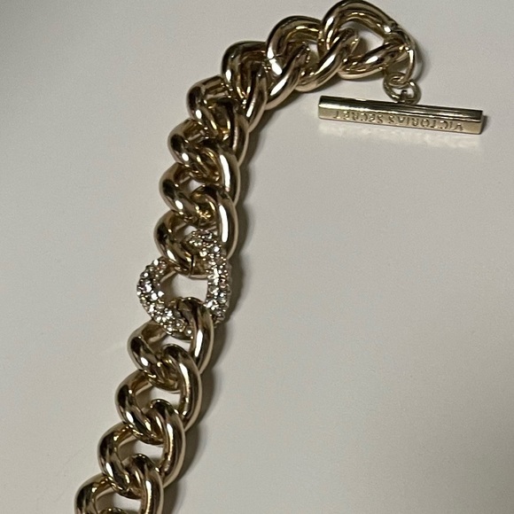 Victoria's Secret | Jewelry | Nwot Victorias Secret Gold Chain Gems ...